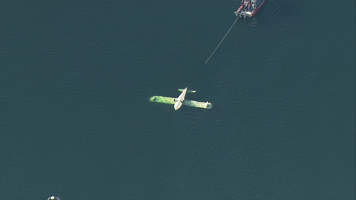 Pilot safe after small plane crashed into Dyes Inlet on Kitsap ...