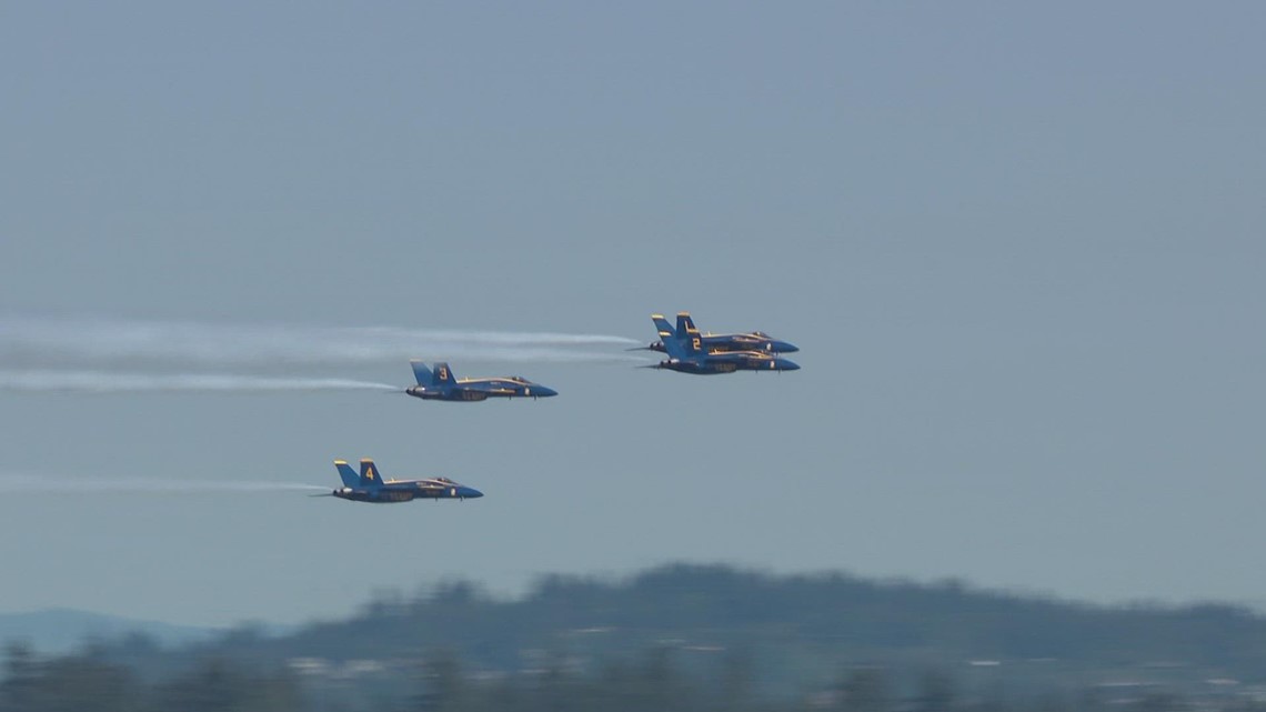 See the Blue Angels' full performance at Seattle's Seafair Weekend ...
