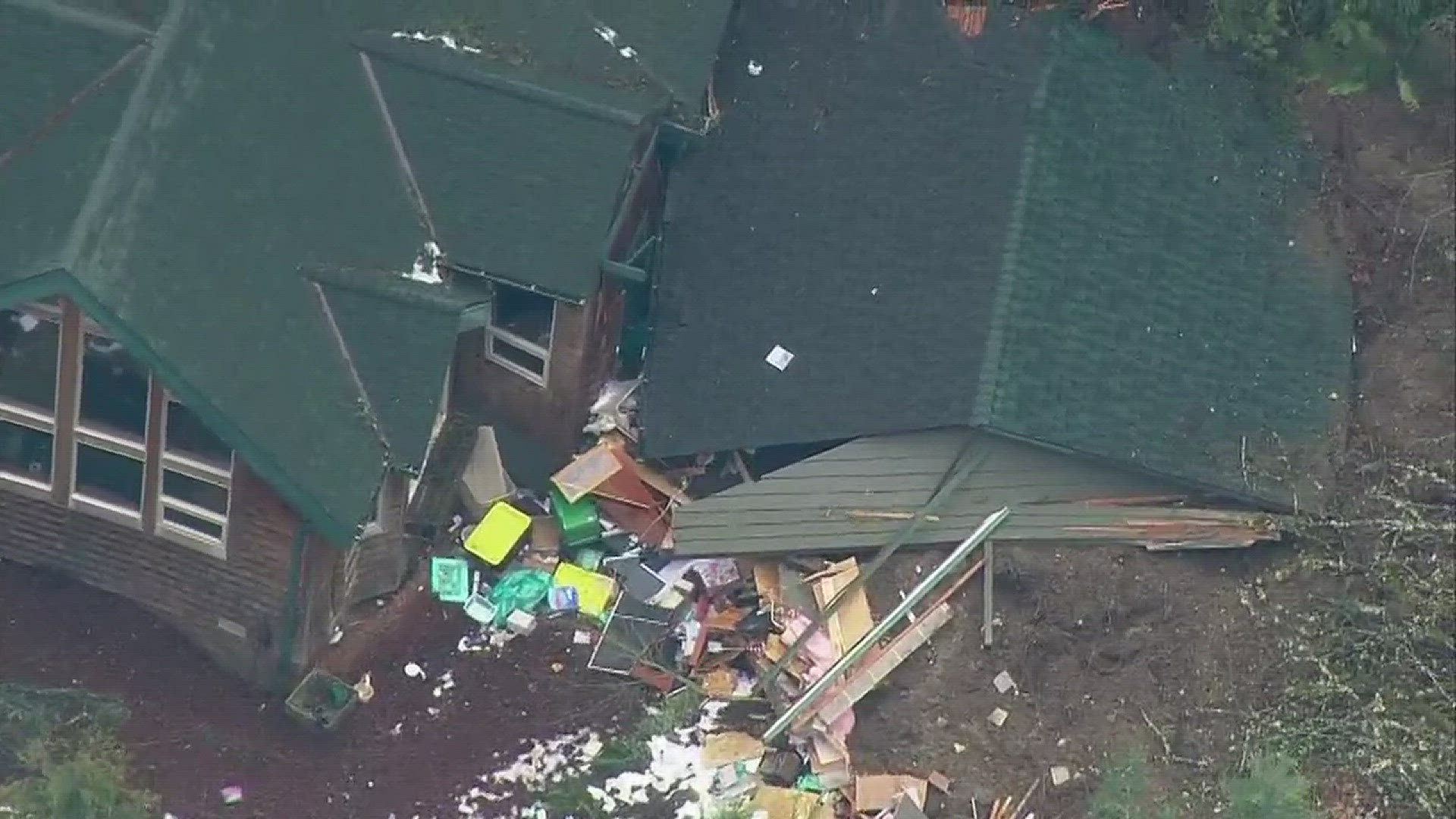 Maple Valley mudslide damages home | king5.com