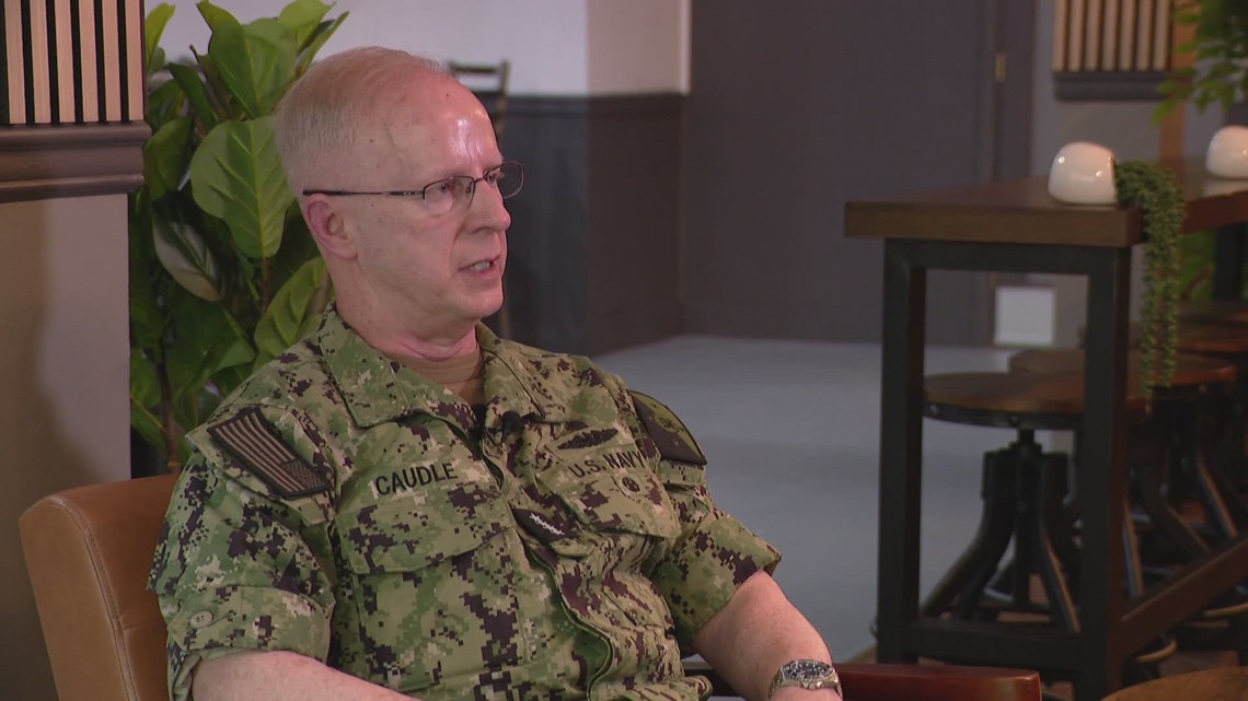 Chief of Naval Operations visits Washington submarine base | king5.com