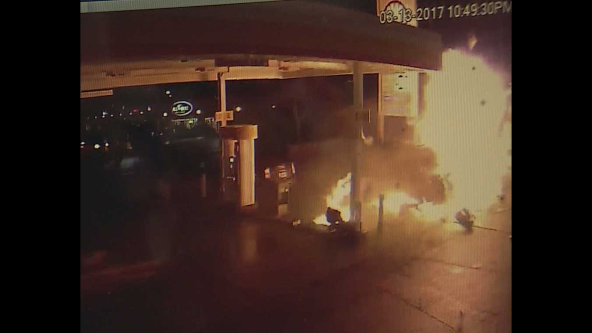 Pump bursts into flames after car crashes into gas station | king5.com