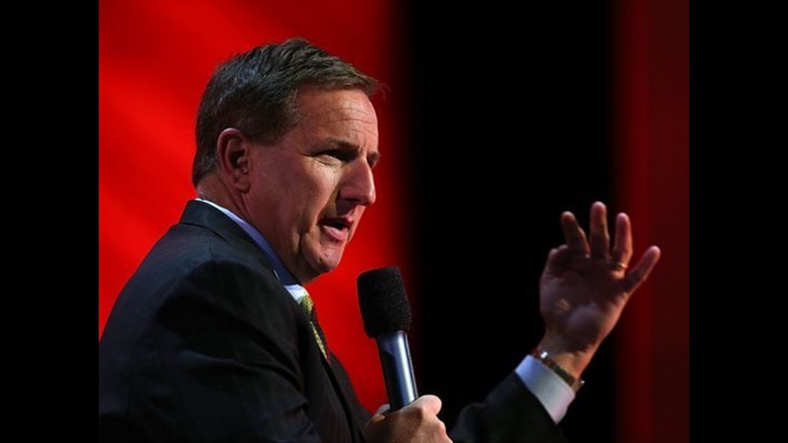 Oracle's Mark Hurd builds a cloud arsenal to take on Amazon | king5.com