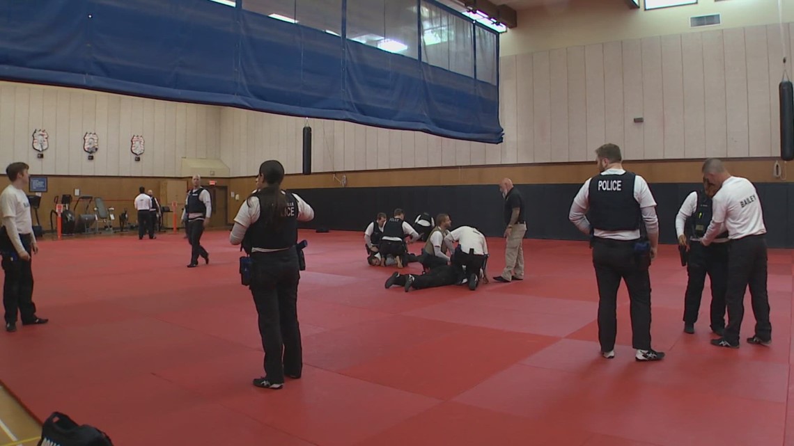 Washington ranks 51st in the nation for police staffing | king5.com