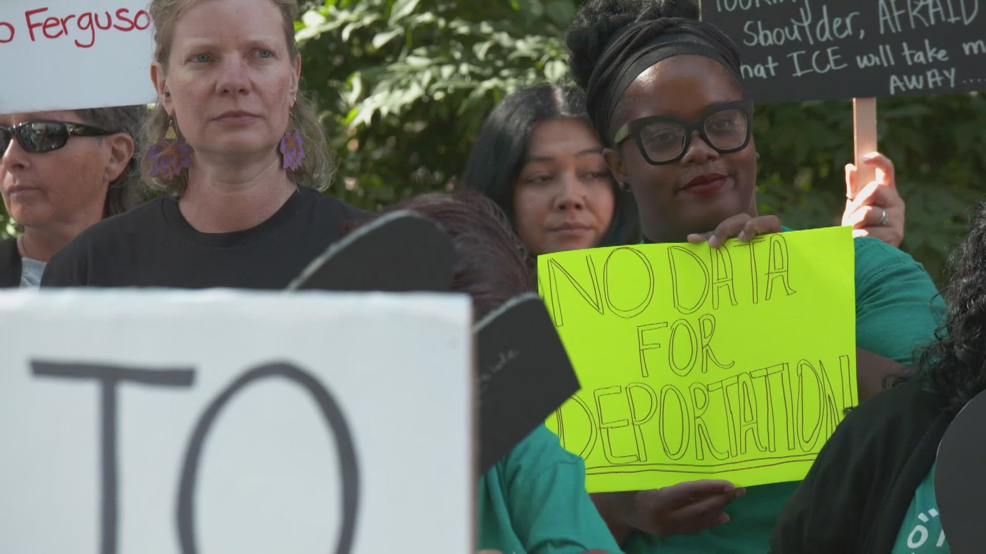 BREAKING: Gov. Ferguson signs executive order protecting immigrants ...