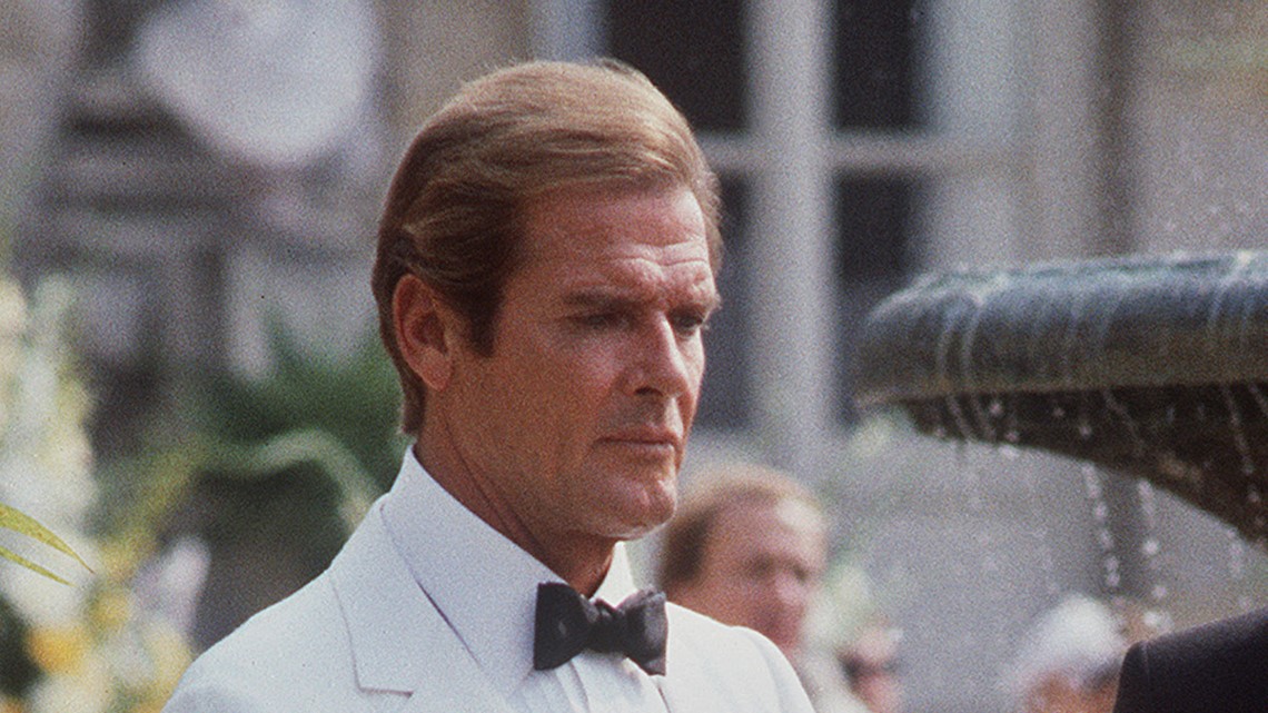 Sir Roger Moore of James Bond fame dies at 89 | king5.com
