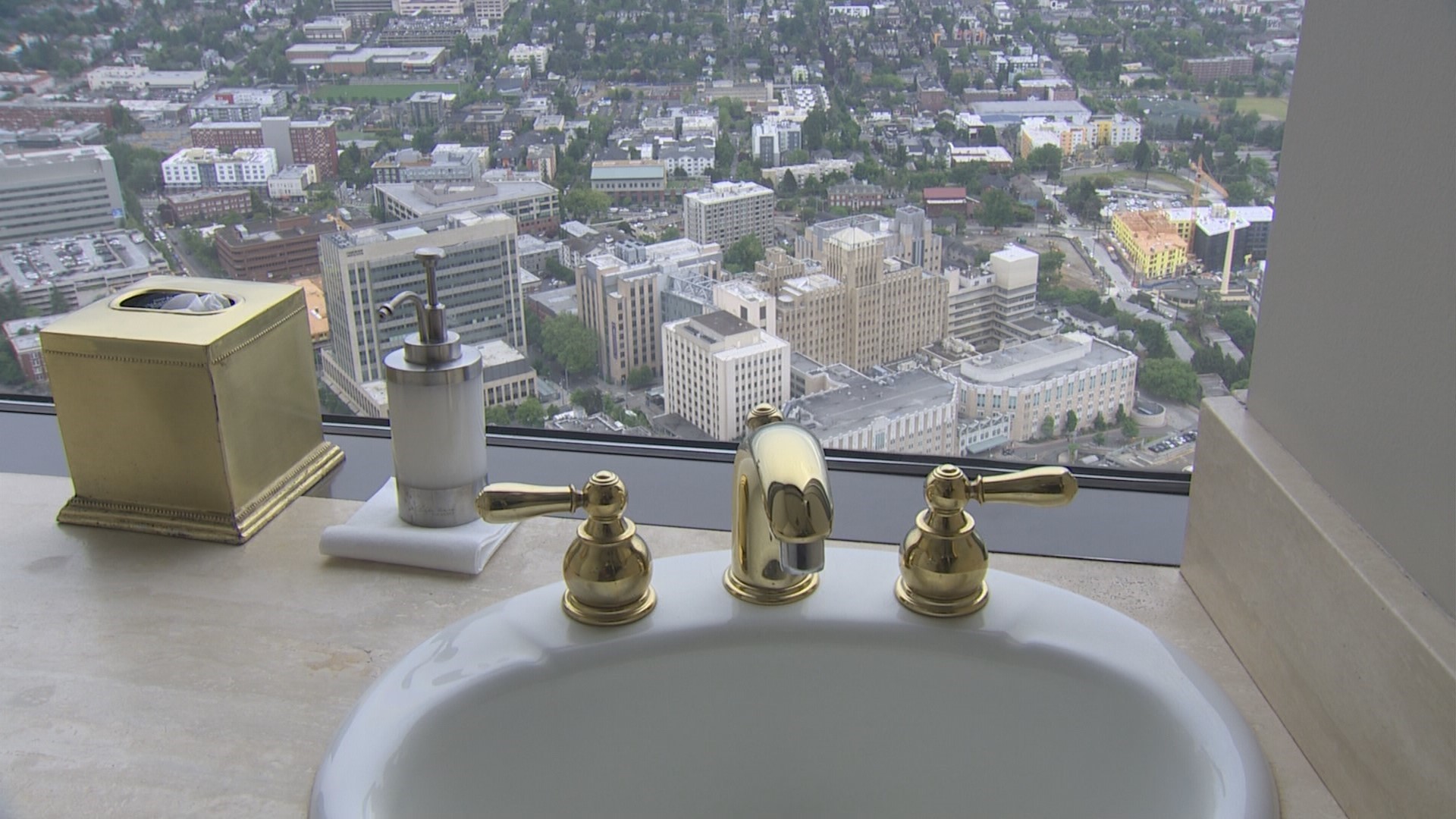 The Pacific Northwest's poshest potties | king5.com