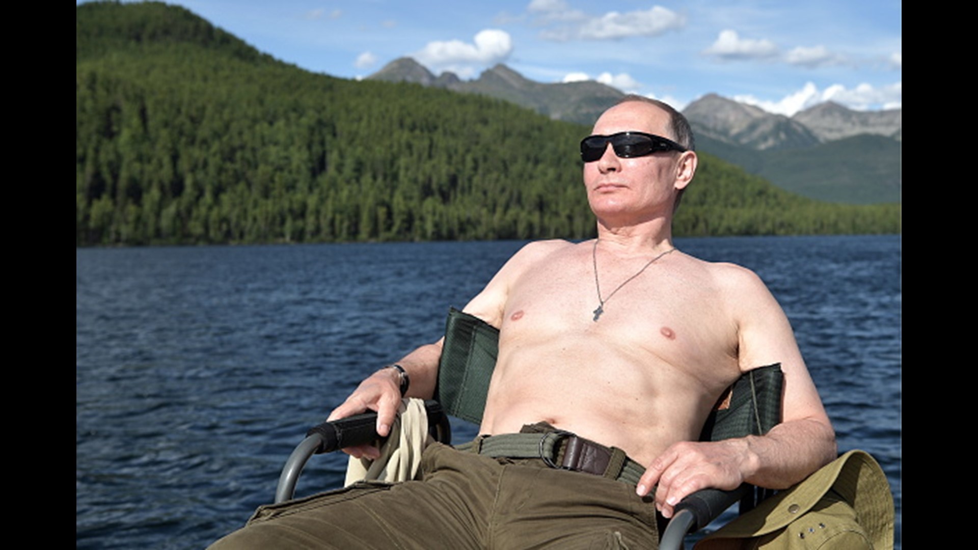 PHOTOS: Russia releases photos of shirtless Putin swimming, fishing on ...