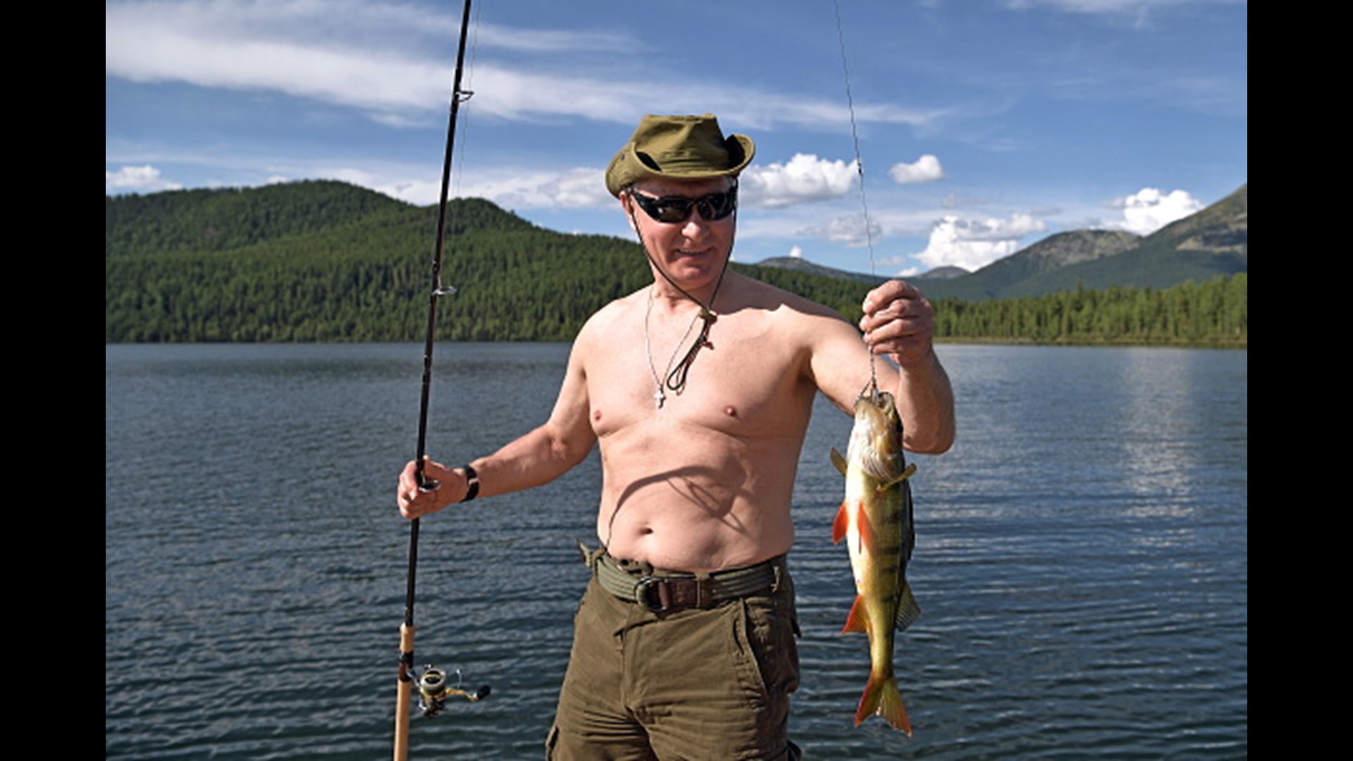 PHOTOS: Russia releases photos of shirtless Putin swimming, fishing on ...