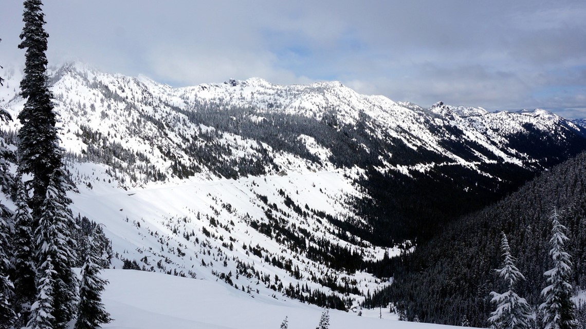 Chinook, Cayuse passes open for season | king5.com