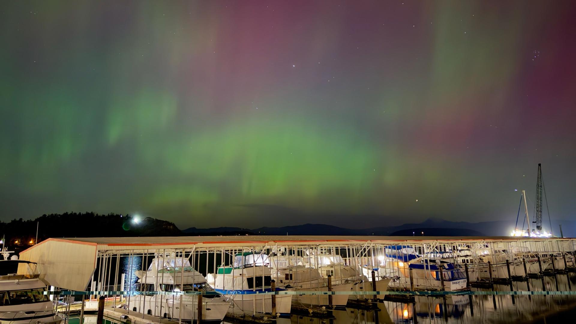 PHOTOS: Northern lights over Washington state | king5.com