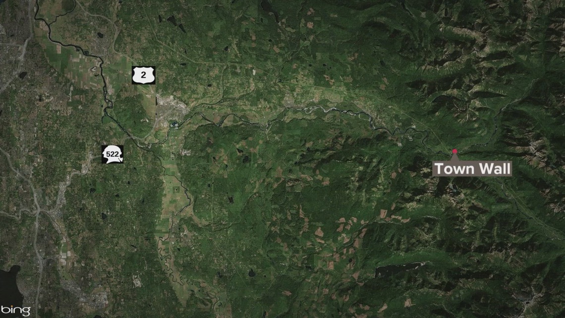 Man in his 20s dies after a 200-foot fall from climbing wall in Index ...