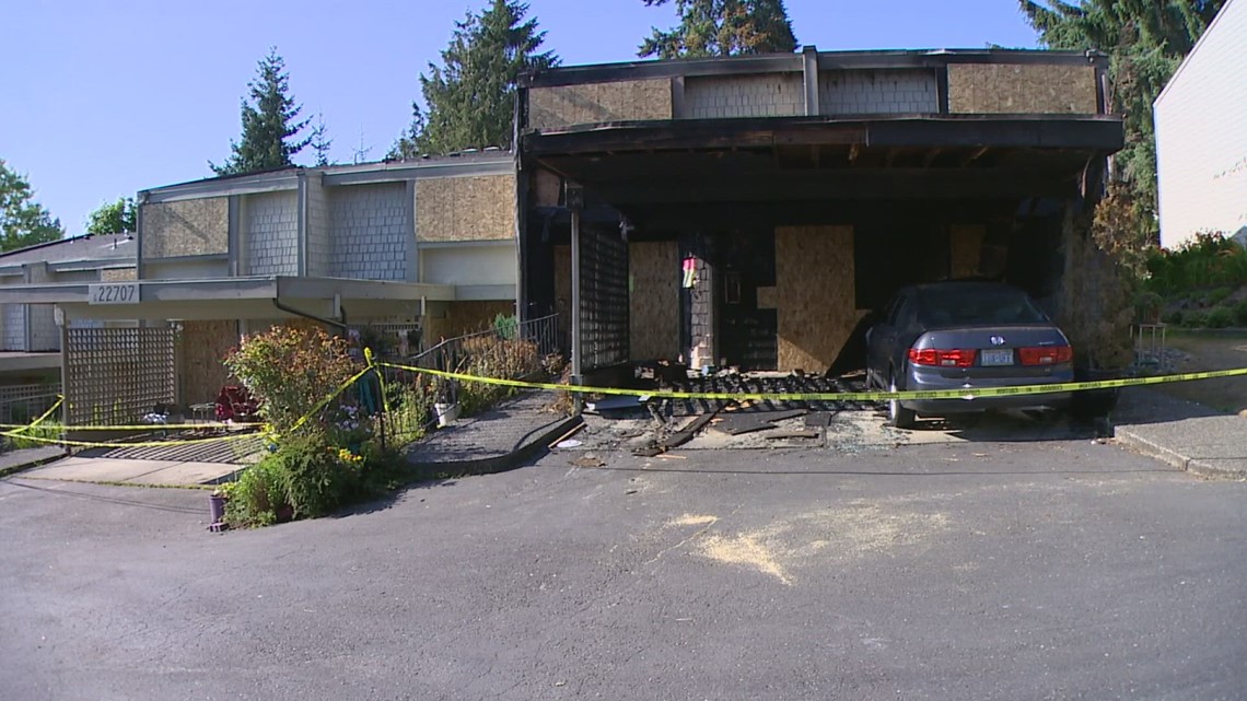 Thieves burglarize townhomes following fatal fire in Mountlake Terrace ...