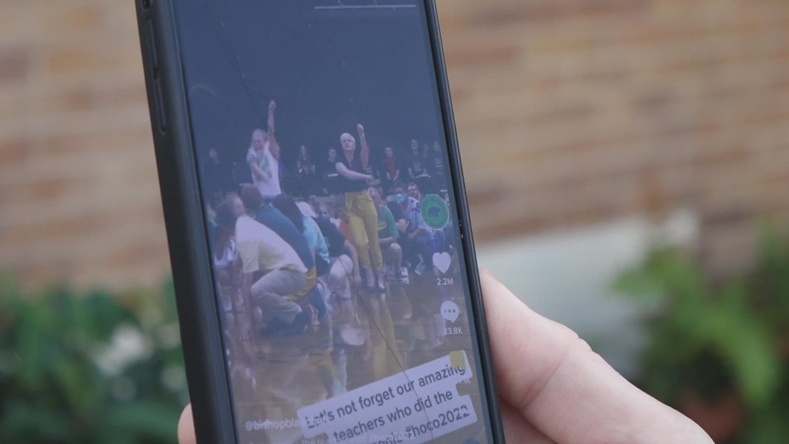 Bishop Blanchet High School TikTok Video Goes Viral King5 bishop-blanchet-high-school-tiktok-video-goes-viral-king5