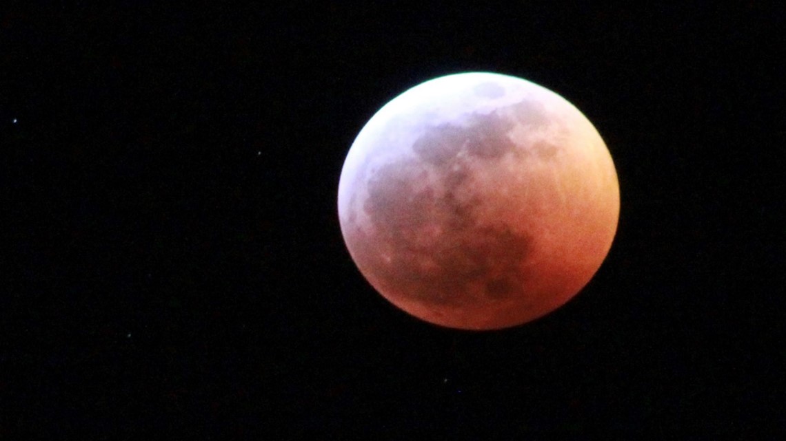Total lunar eclipse combines with super blood red moon Wednesday ...
