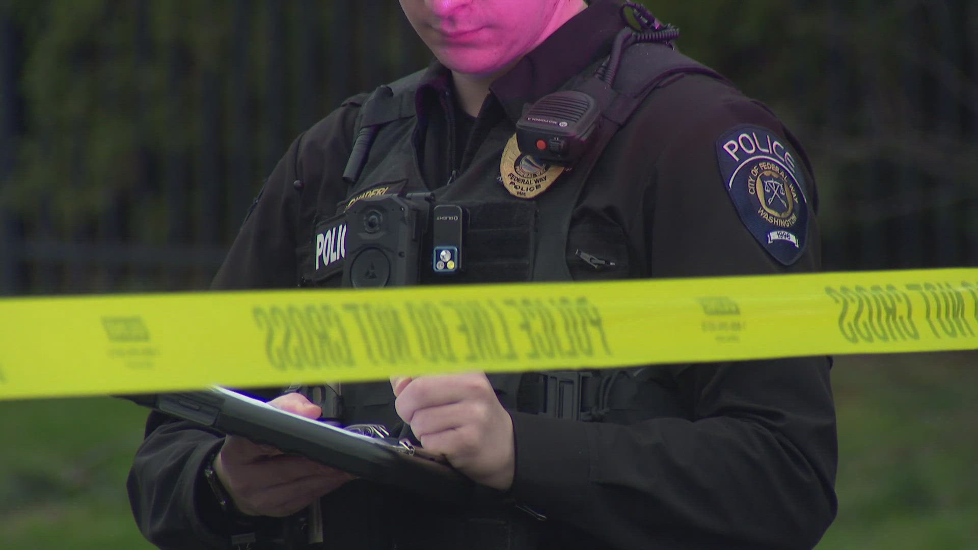 Holy Cross visits Tuhy and American | king5.com