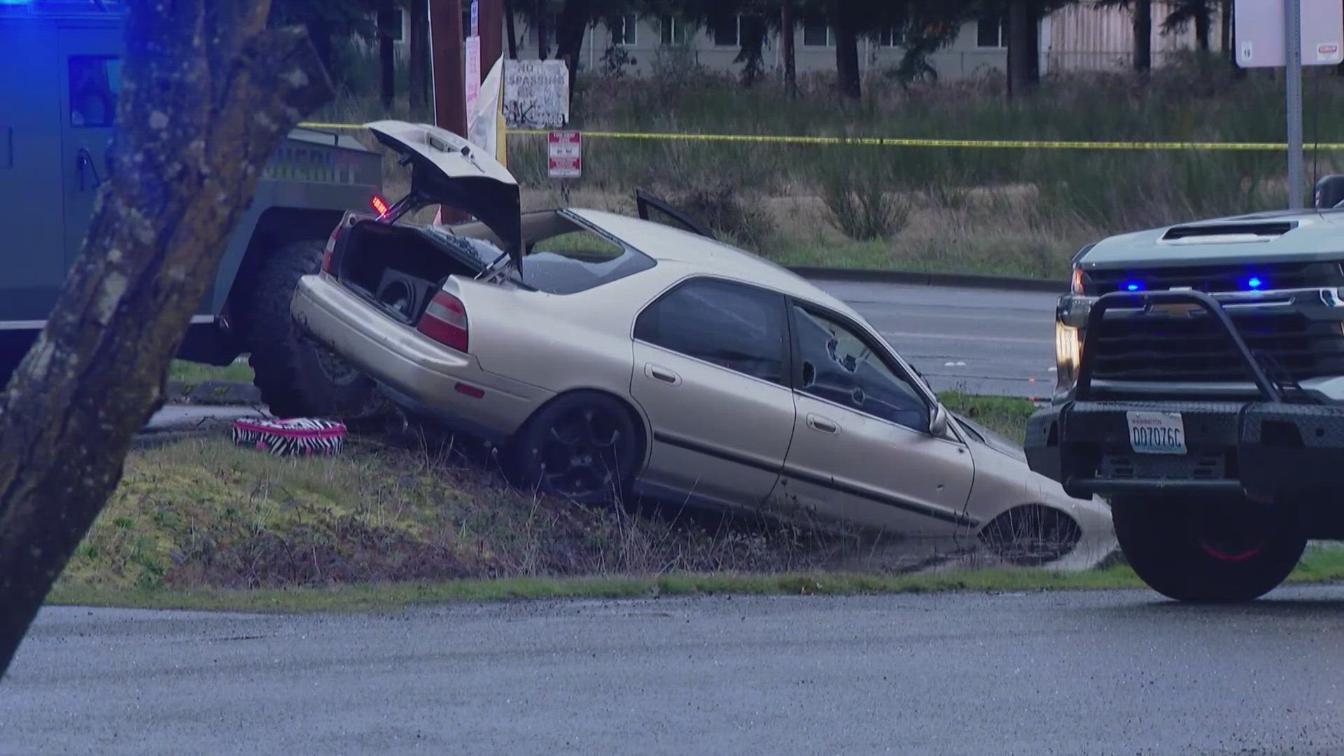 Deputies involved in shooting after Spanaway pursuit | king5.com