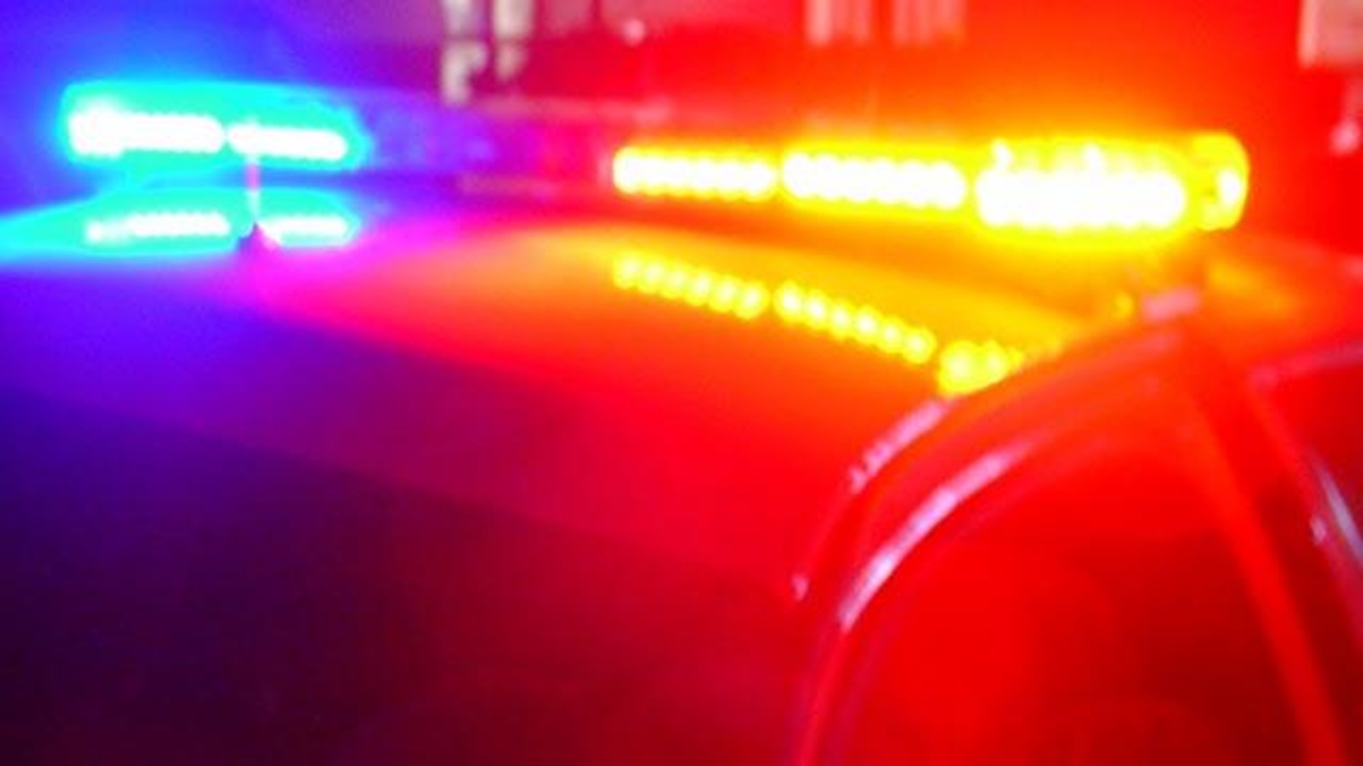 Driver Fatally Hits Woman In Federal Way King5 driver-fatally-hits-woman-in-federal-way-king5