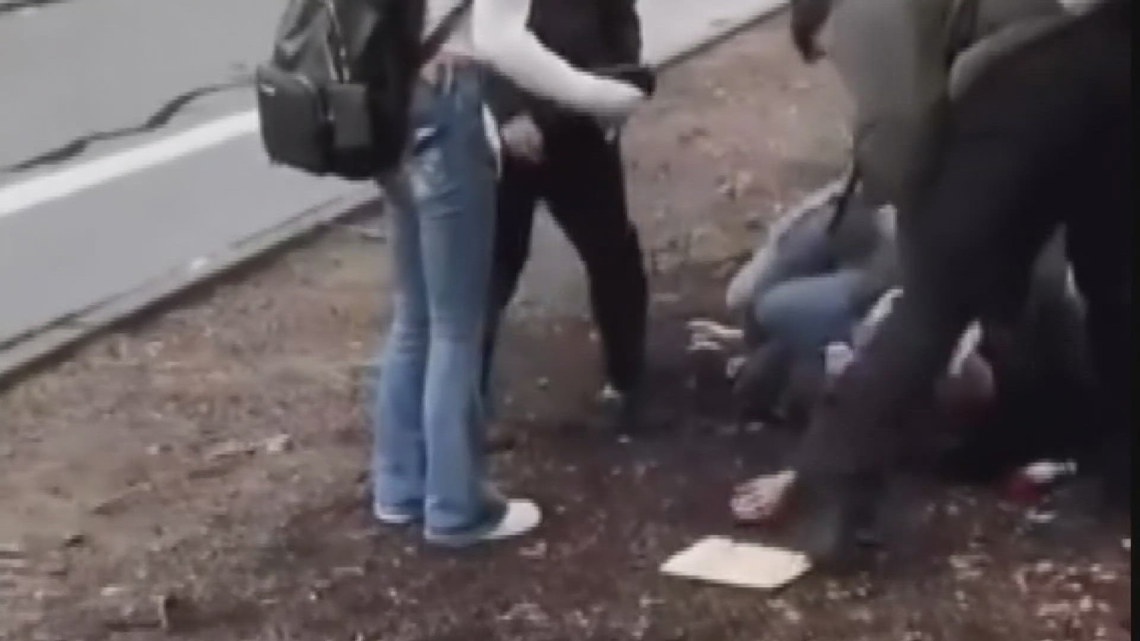 Teen testifies against parents in Lacey attempted murder trial | king5.com