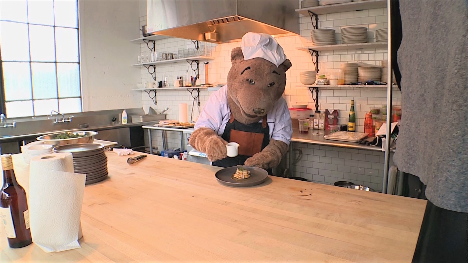 A secret dinner party hosted by a chef in a bear suit!? Cow by Bear is ...