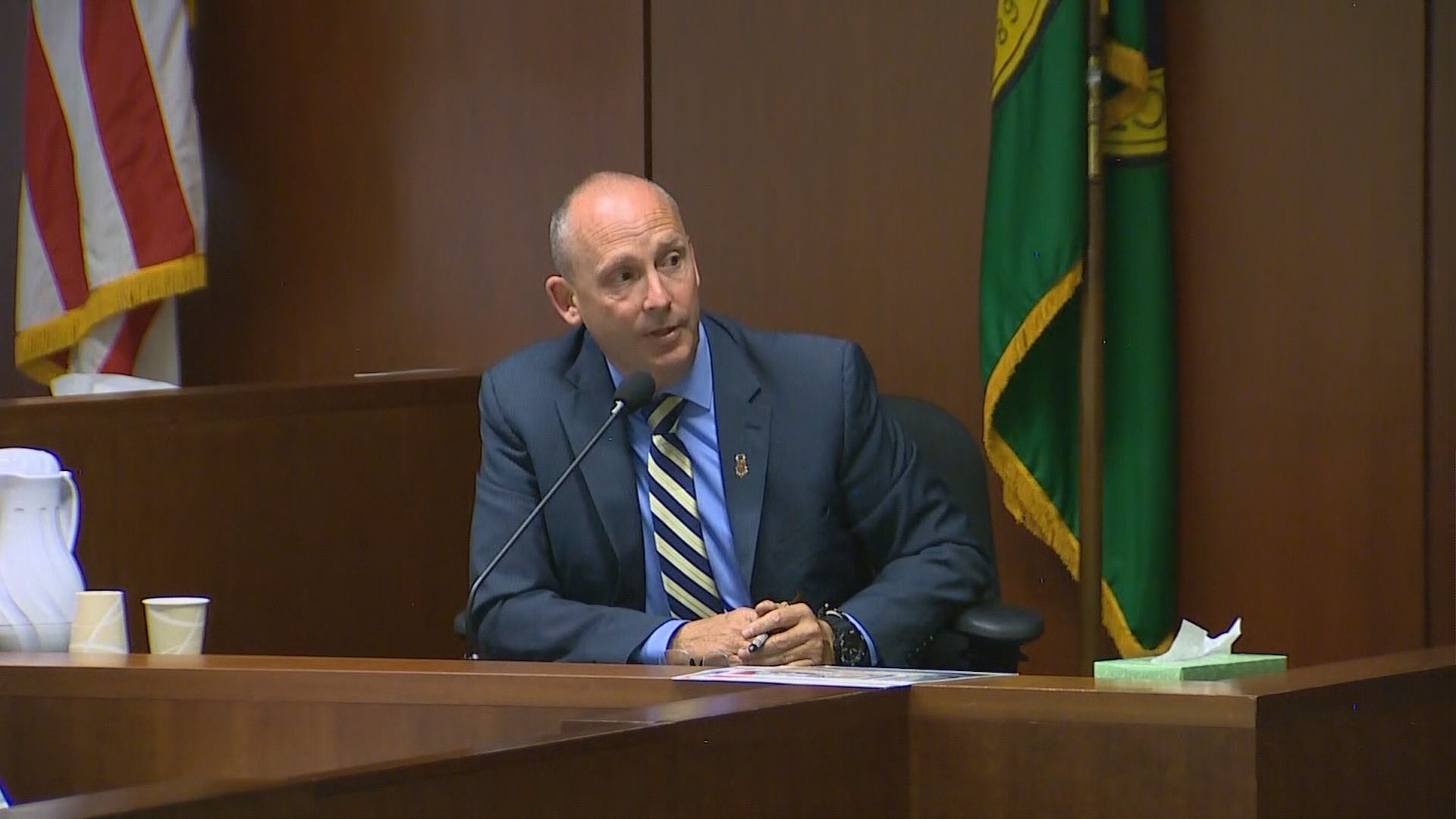 Police detail upsetting scene in cars of Oso murder victims | king5.com
