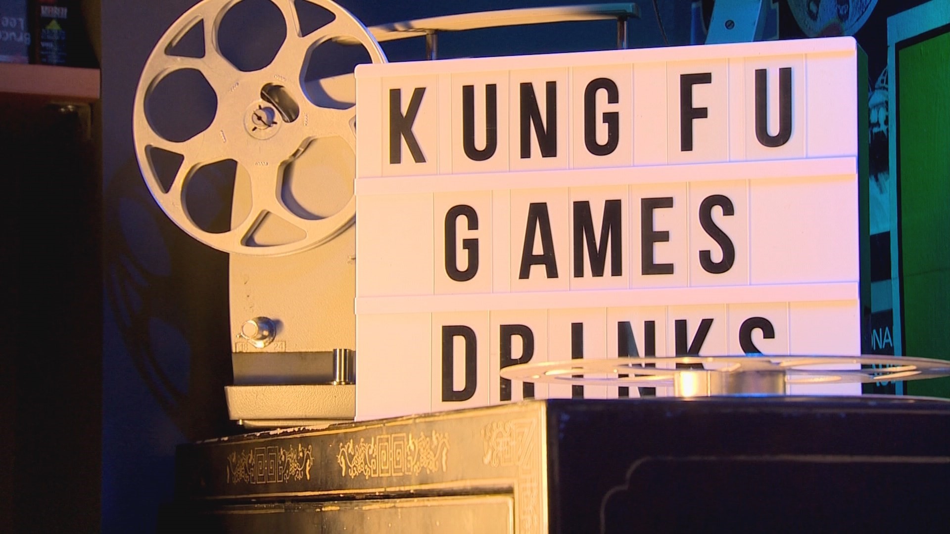 London Dive Bar that is kung fu fighting | king5.com