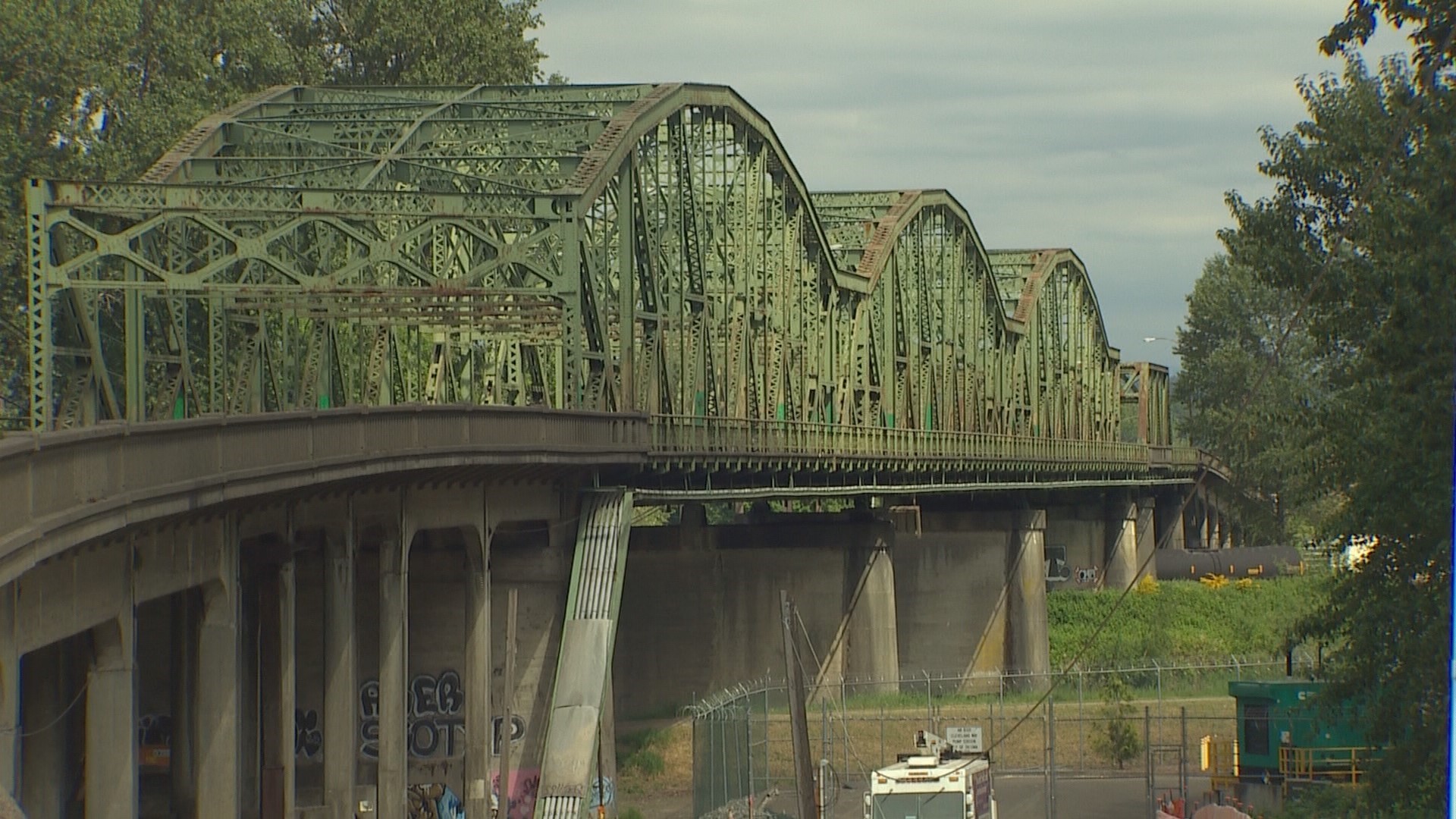 Tacoma's Puyallup Bridge closed for repairs | king5.com