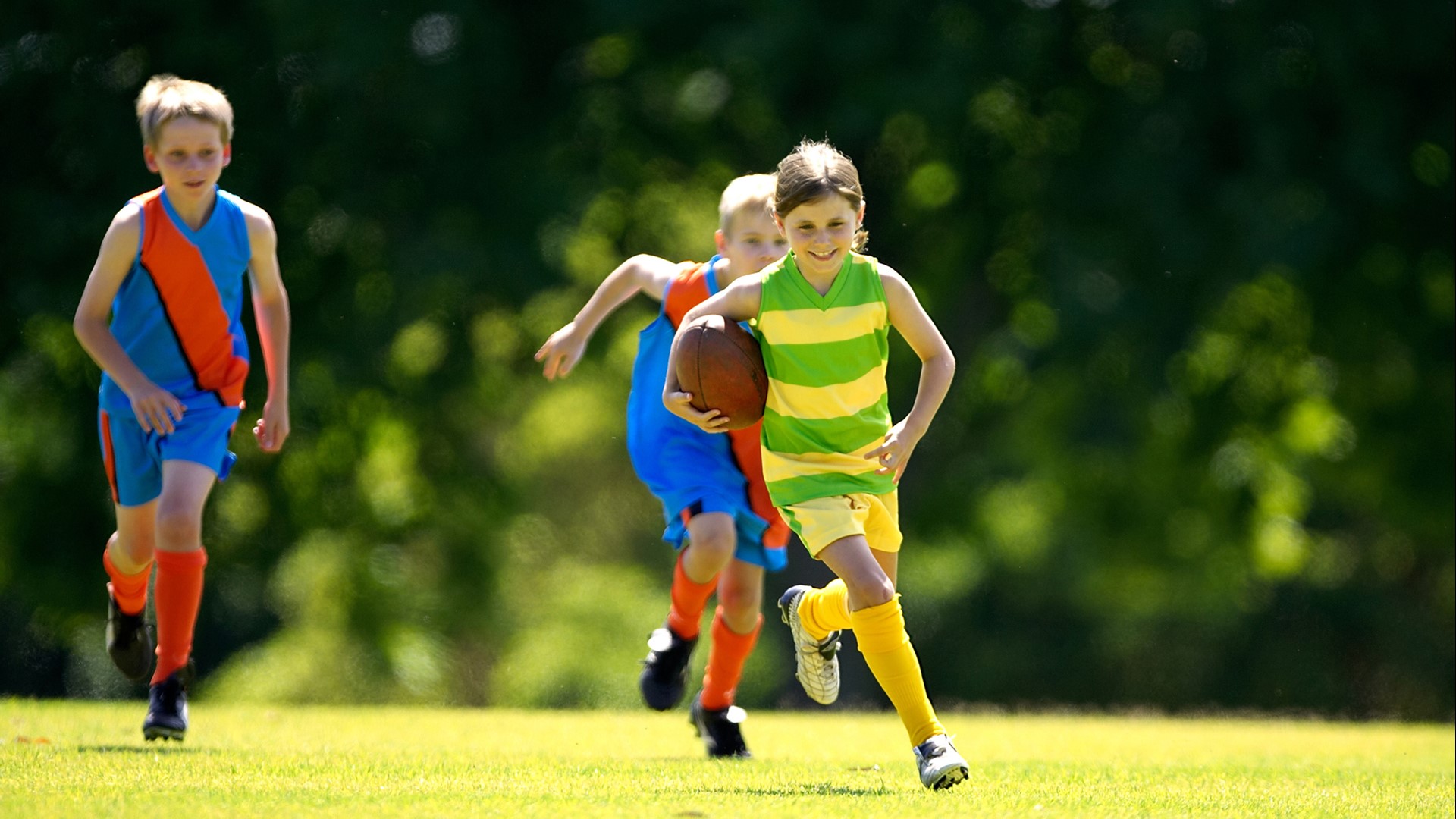 Take 5: Benefits of mixed gender youth sports | king5.com