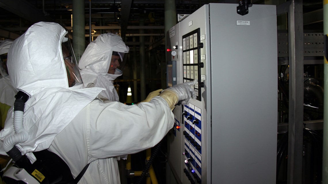 Hanford workers move radioactive sludge to new storage facility | king5.com