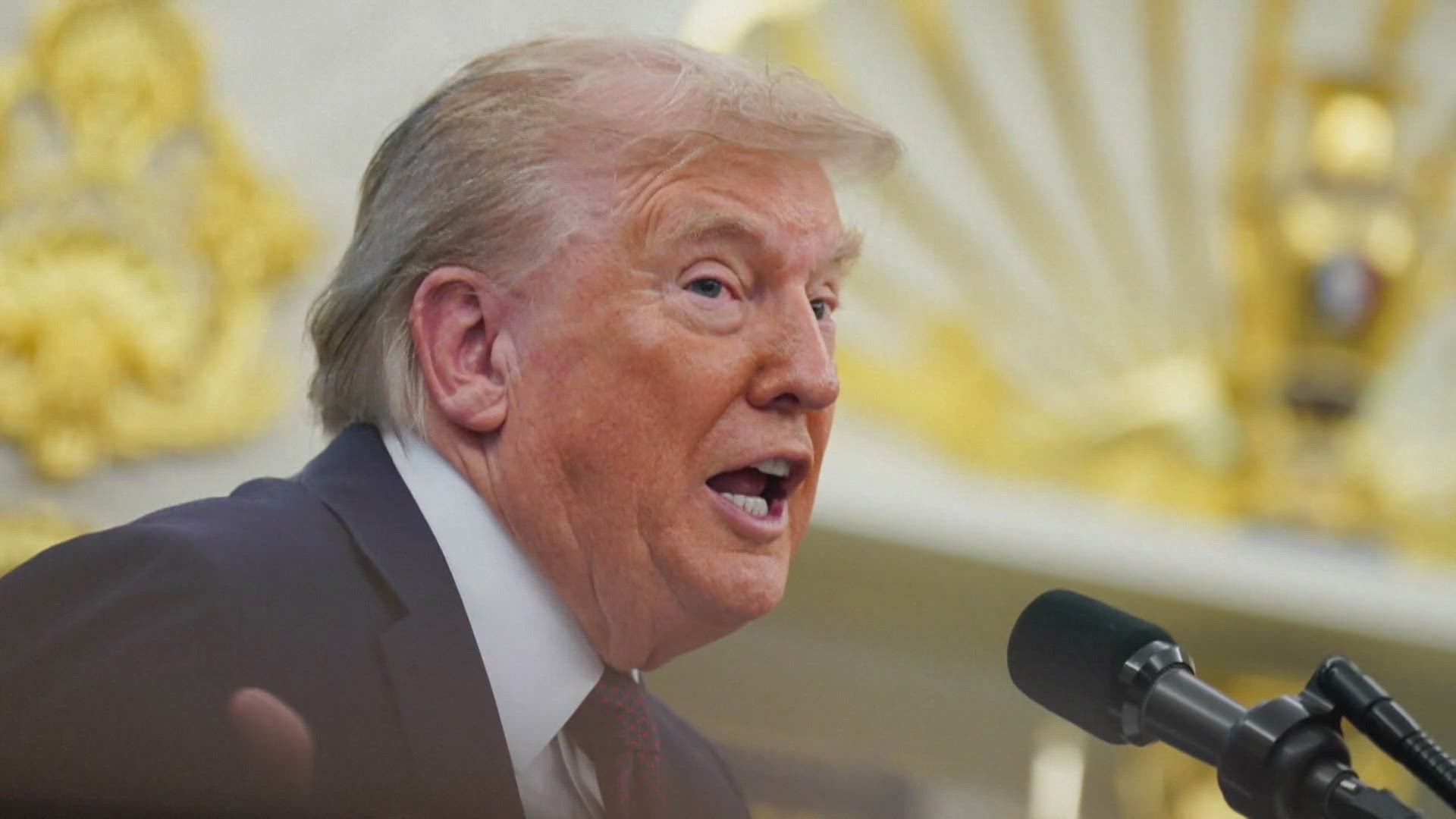 Trump threatens Chicago with apocalyptic force in social media post ...