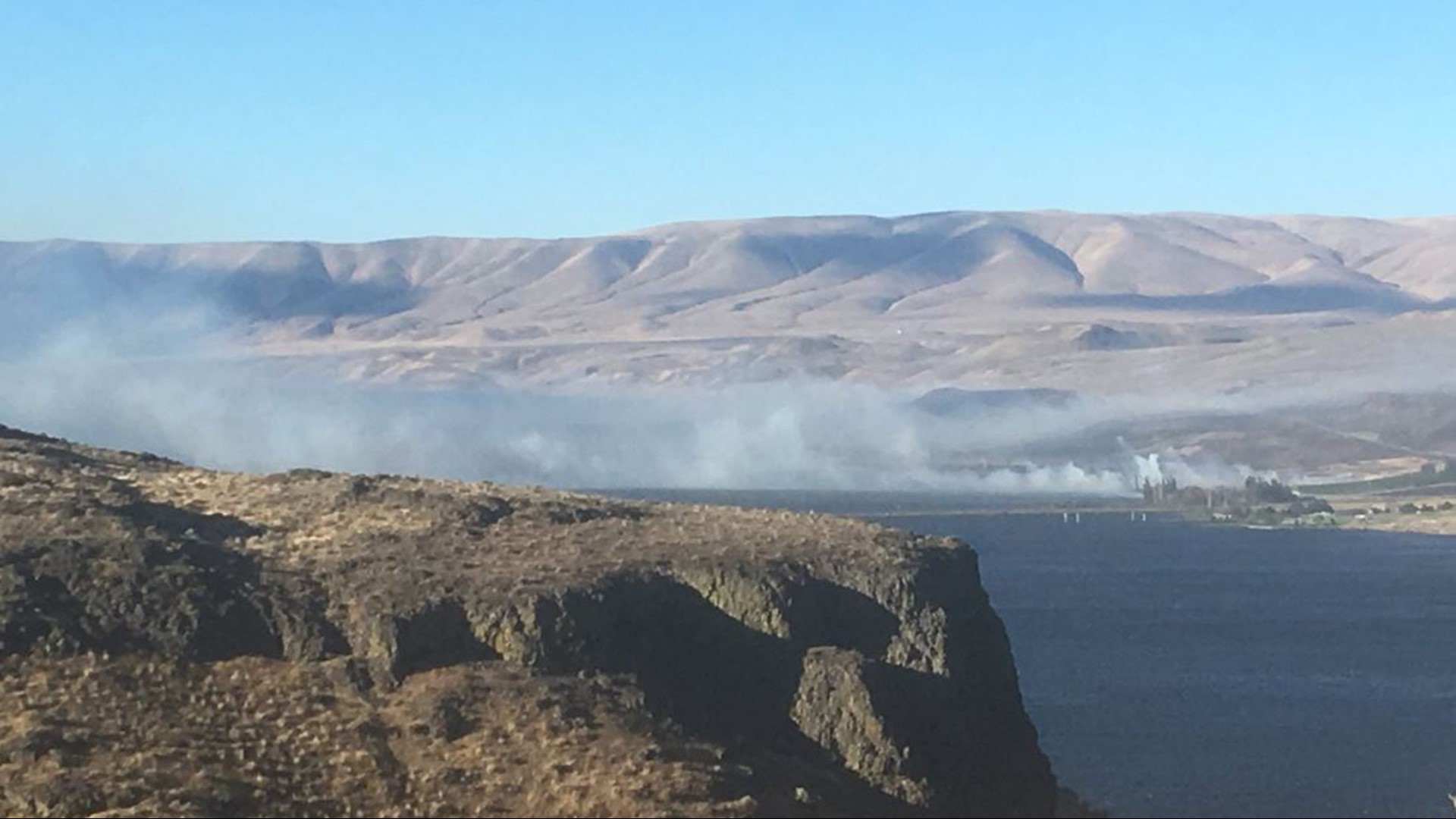 Vantage wildfire evacuation order lifted | king5.com