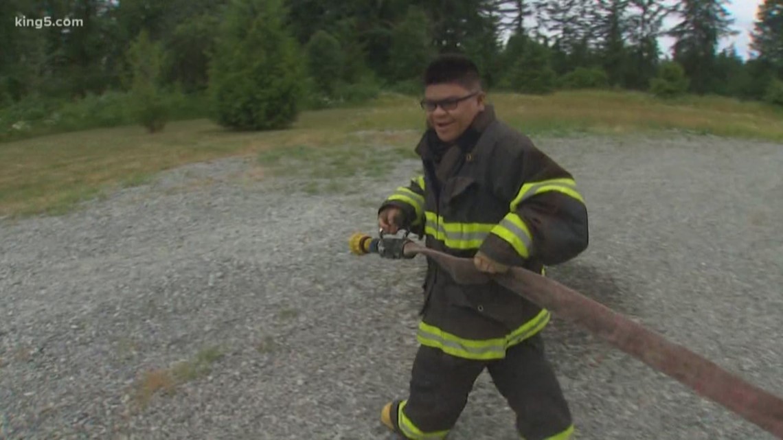 Graham teen living out his dream of being a firefighter | king5.com