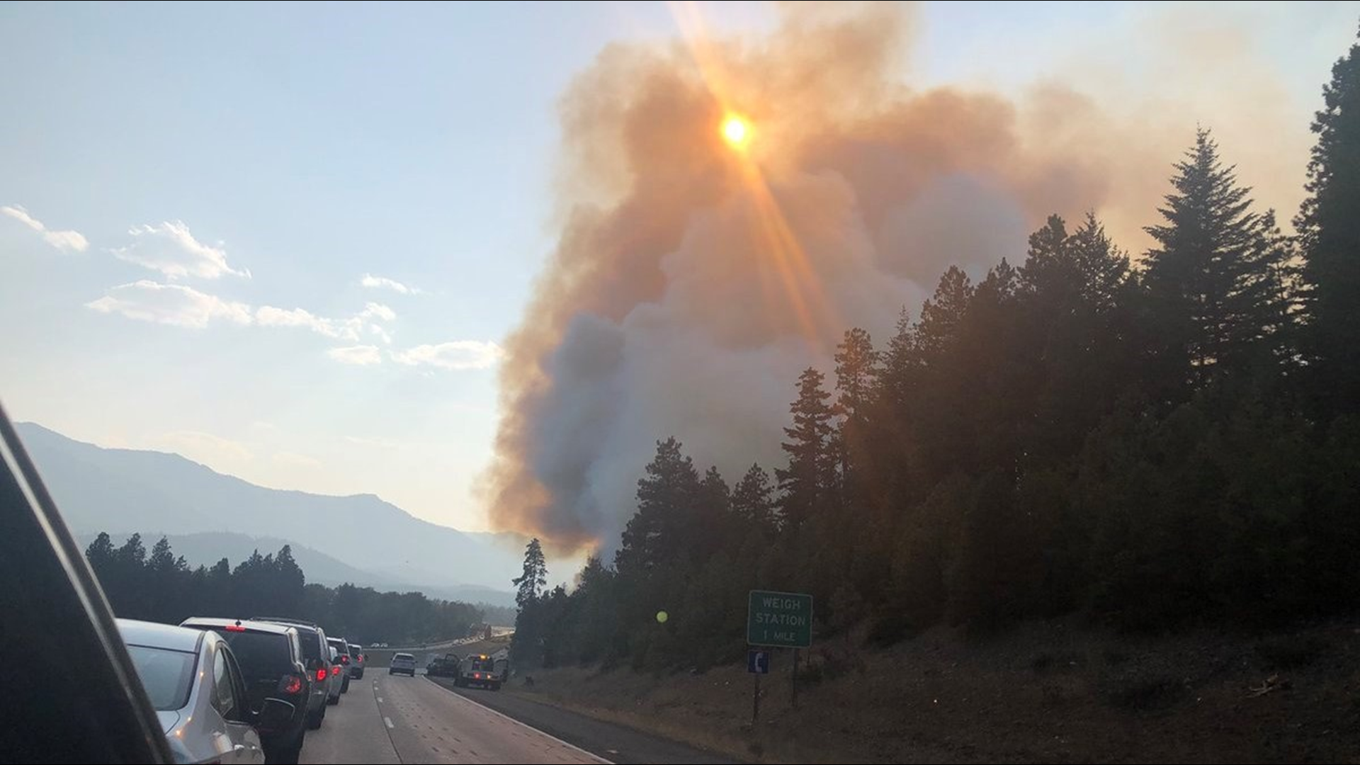 I-90 near Cle Elum open after wildfire closure | king5.com
