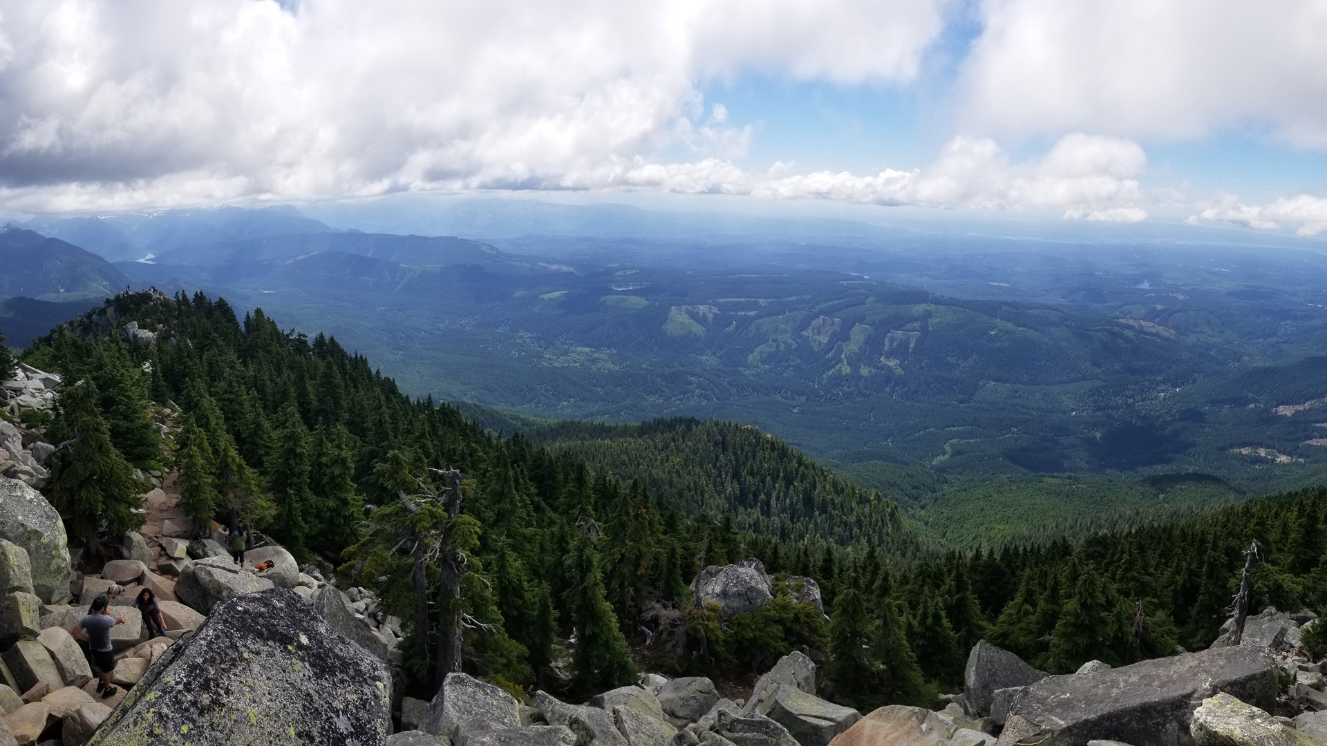 Breathtaking views await you from the summit of Mount Pilchuck | king5.com