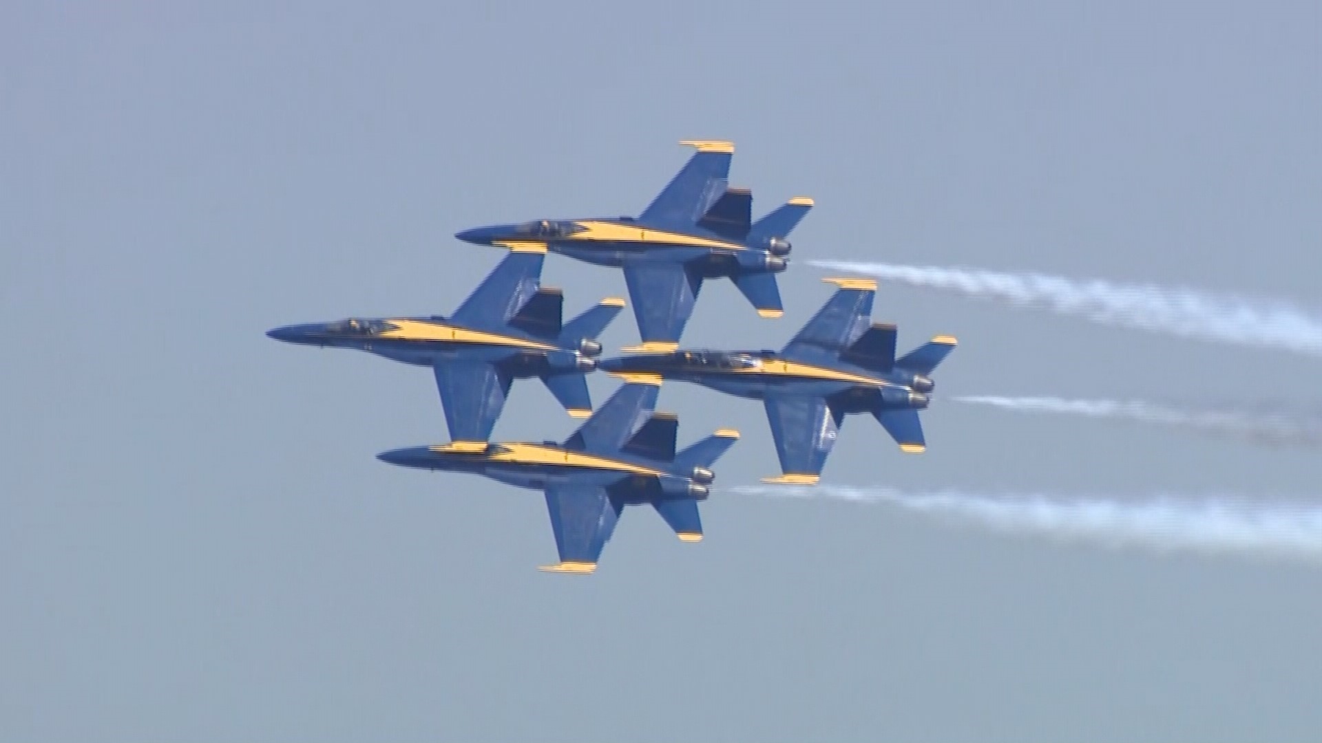 Blue Angels soar over Seattle for Seafair 2018 | king5.com