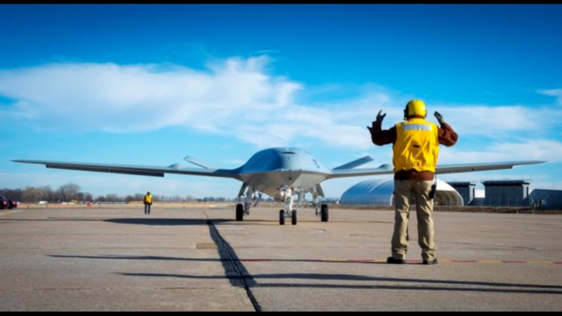 Boeing wins $805M contract to build U.S. Navy planes | GeekWire | king5.com