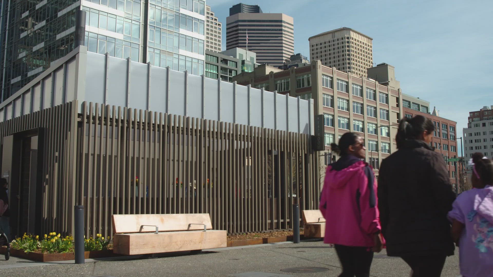 Seattle unveils $2 million restroom at Waterfront Park | king5.com