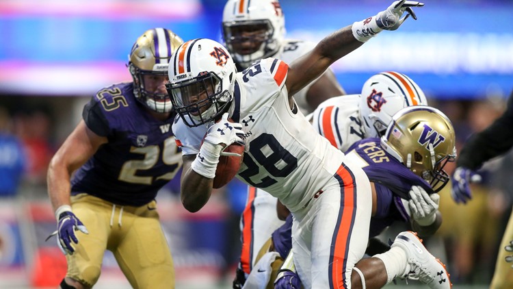 No. 9 Auburn scores late, beats No. 6 Washington 21-16 | king5.com