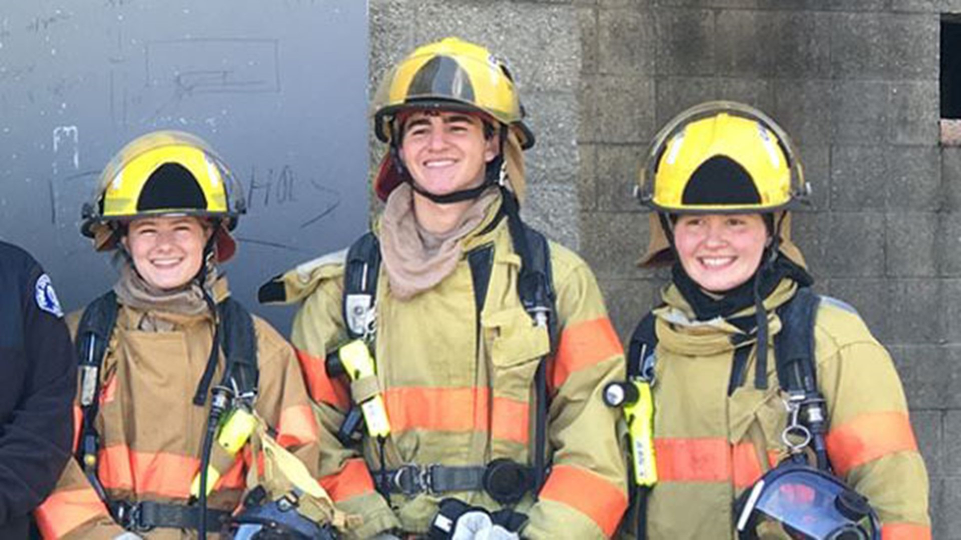 Seattle Fire Department recruiting women, LGBTQ firefighters | king5.com