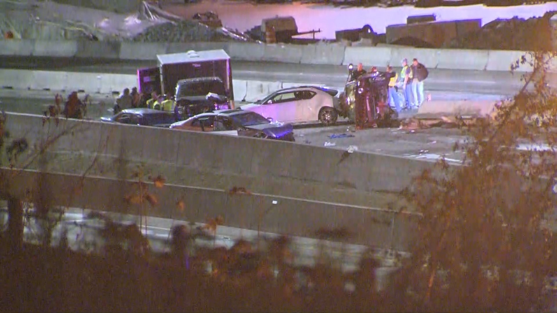 Tacoma chain-reaction crash damages 9 vehicles; injuries 6 | king5.com