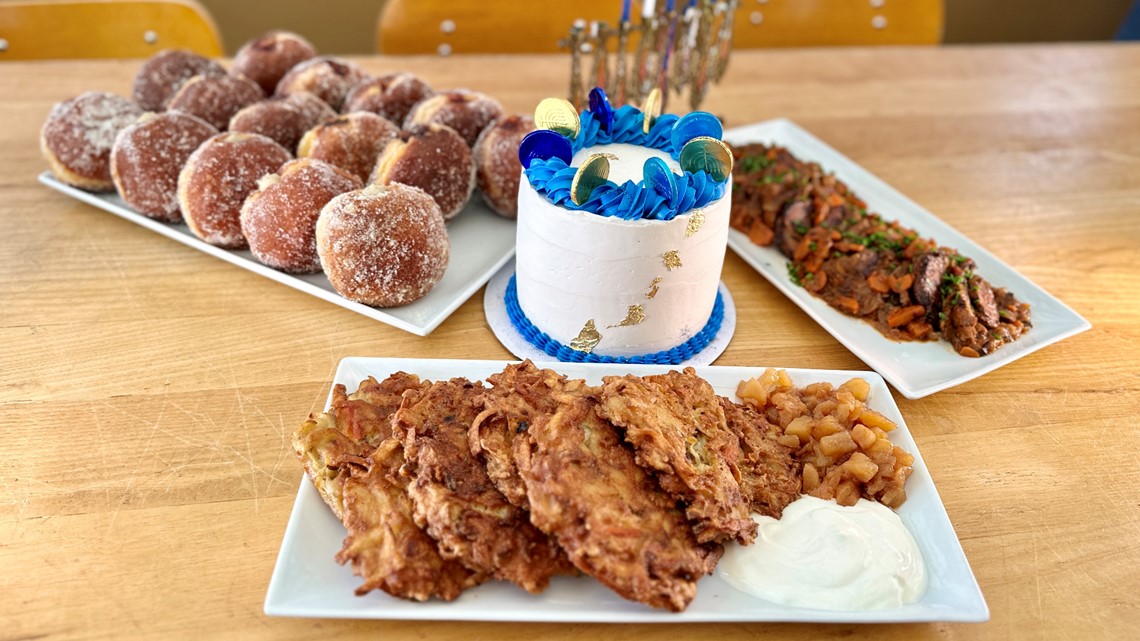 Hanukkah menu at North Seattle deli features latkes and brisket | king5.com