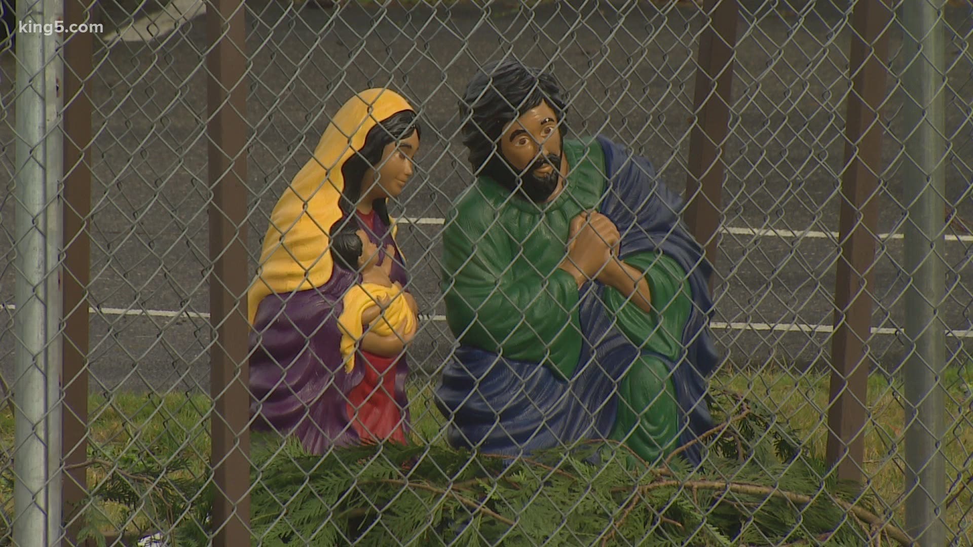 Edmonds church puts Holy family in a cage to spotlight 'injustices ...