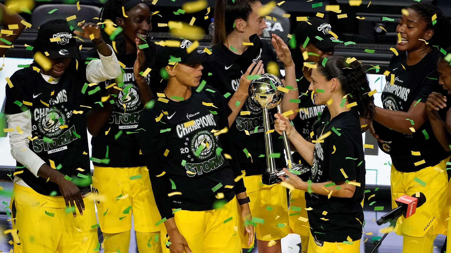 Seattle Storm to visit White House, celebrate 2020 title | king5.com