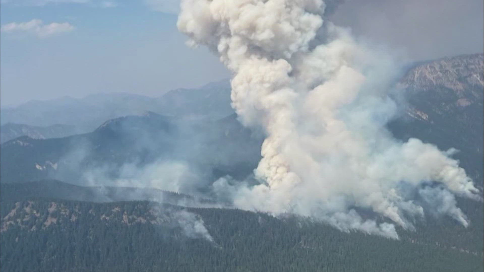 Fire closes Blewett Pass between Cle Elum, Wenatchee | king5.com