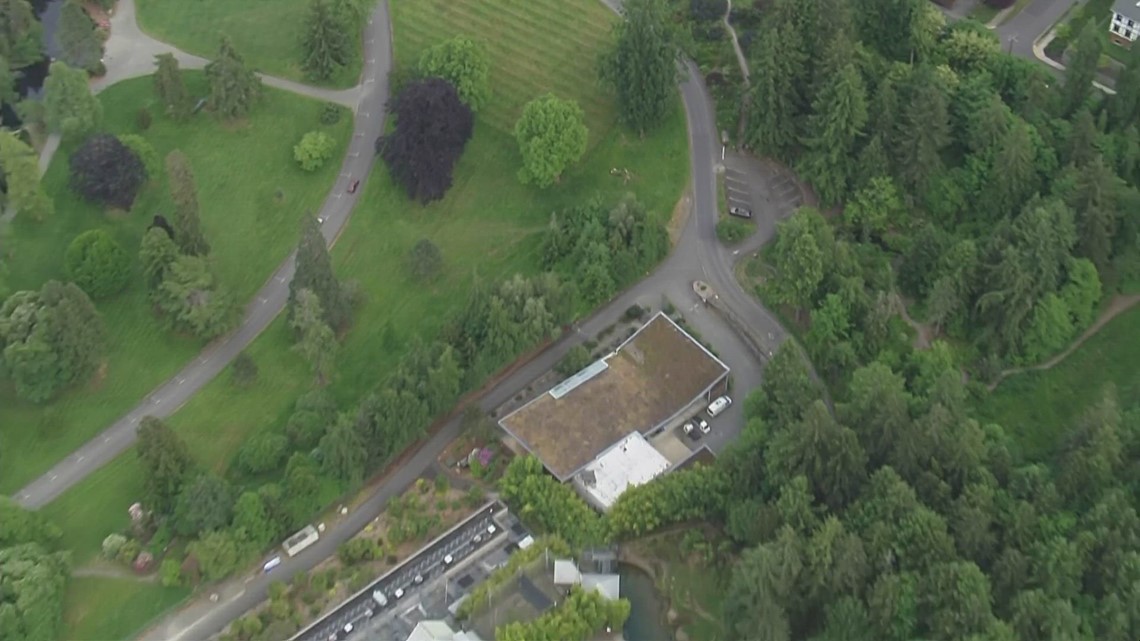 Woman injured during attempted armed robbery inside Point Defiance Park ...