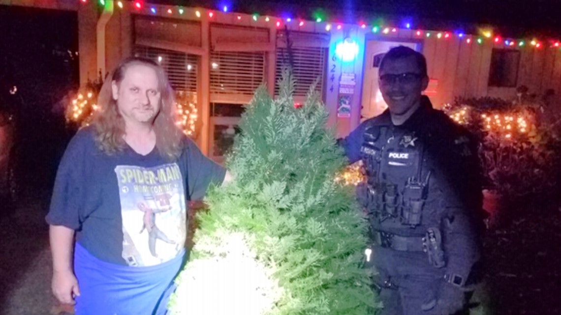 'So much good in the world': Deputy surprises Burien family with ...