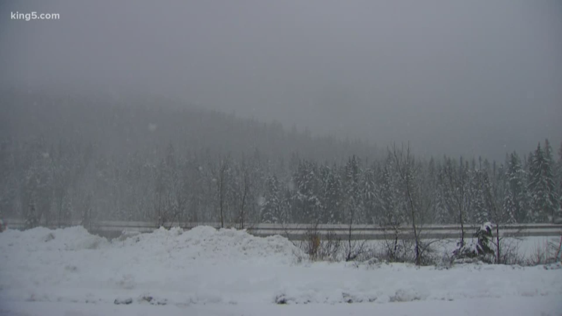 Winter weather getting skiers excited in Snoqualmie | king5.com