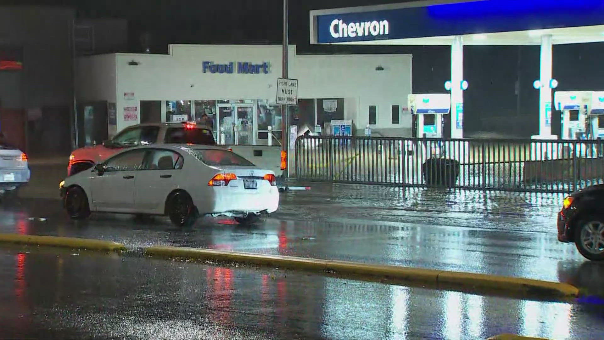 Gas station floods in Auburn | king5.com