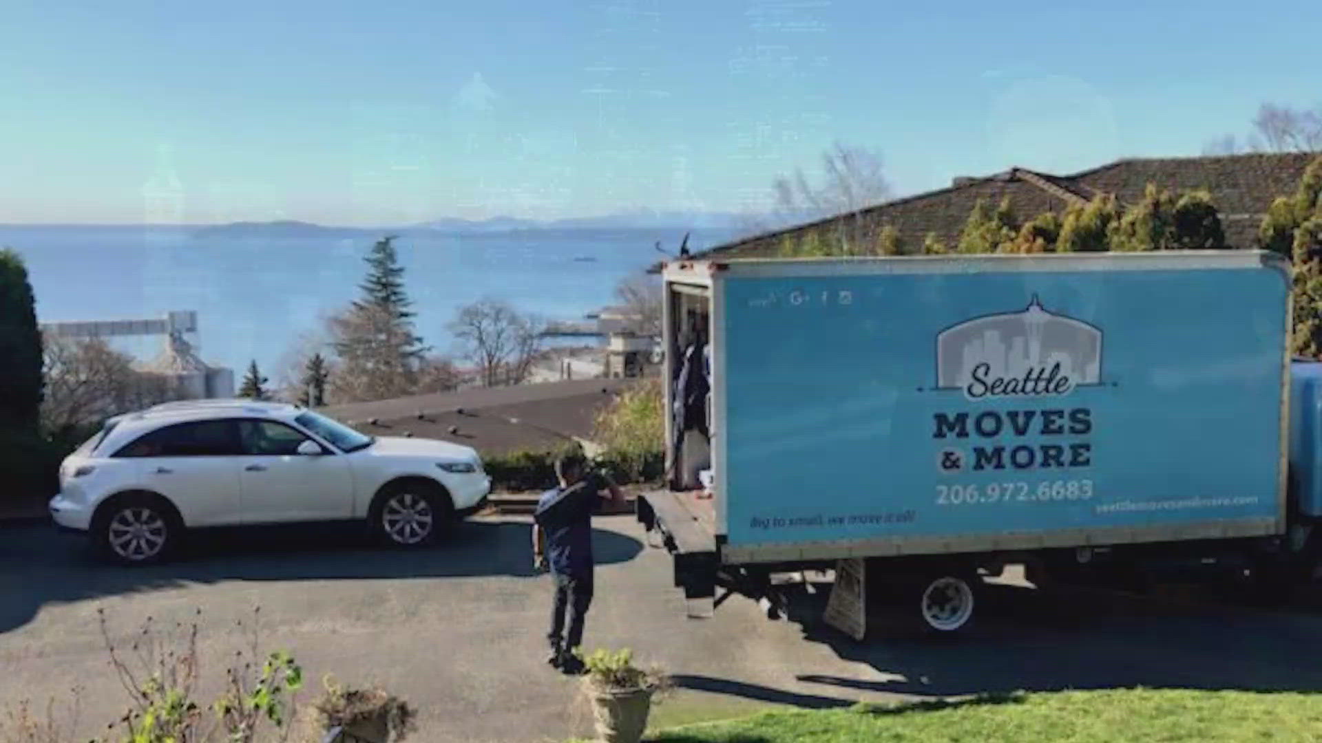 Small Seattle moving company says fake 1-star Google reviews aimed to ...