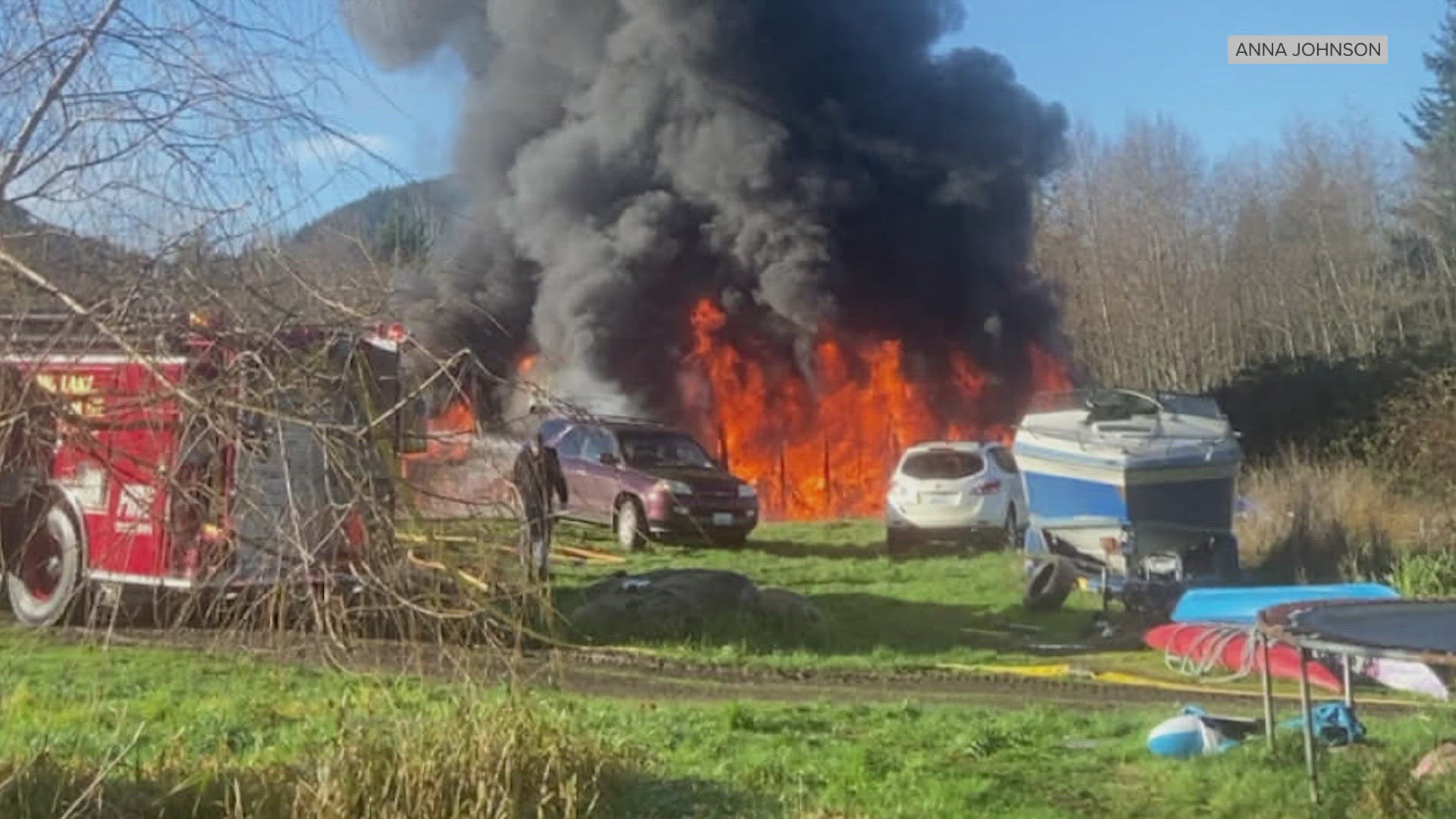 Gostisbehere, Svechnikov post 3-point games as Hurricanes beat Red ...