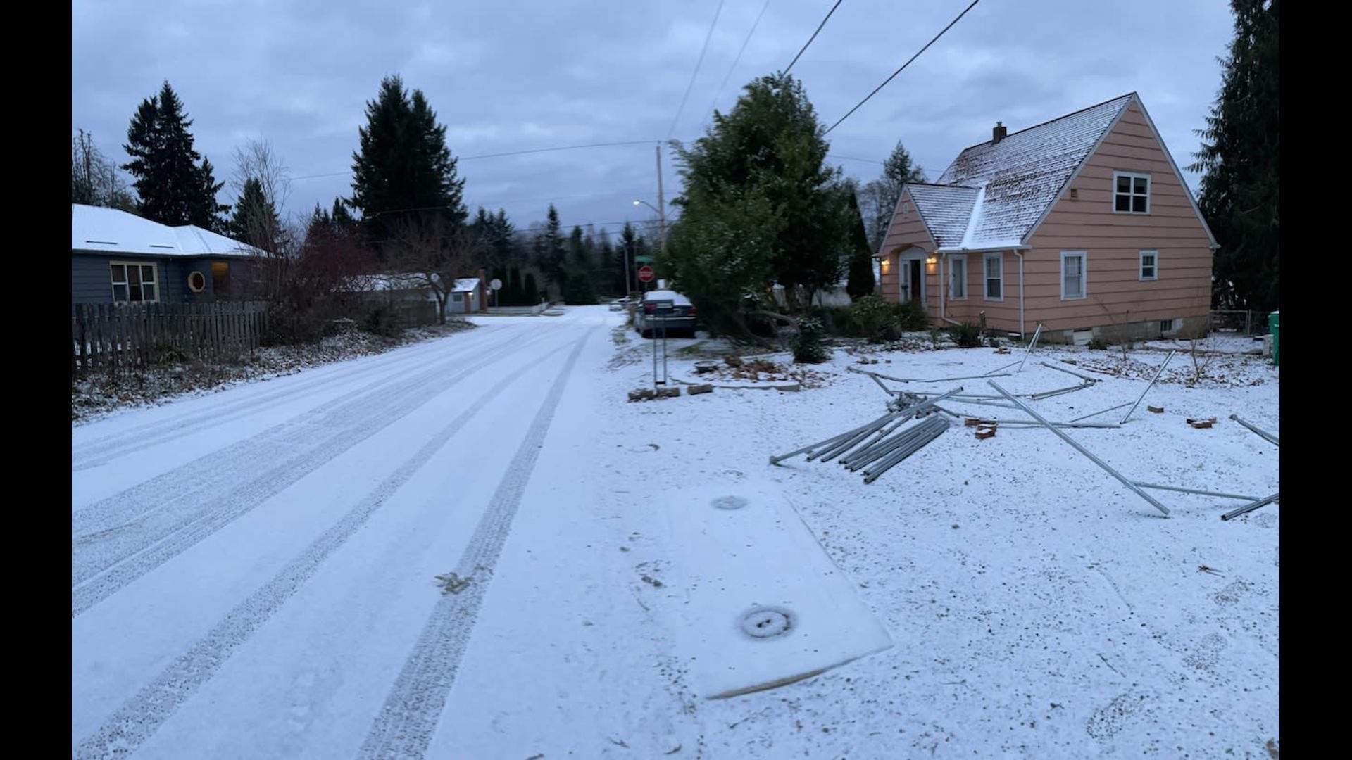 Western Washington lowlands see snowfall | king5.com